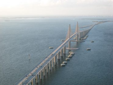 Skyway Bridge - Experience Vertical Flight